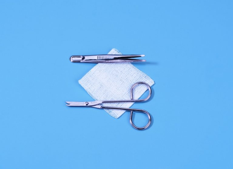 Suture Removal Kits – Welcome to Busse Hospital Disposables